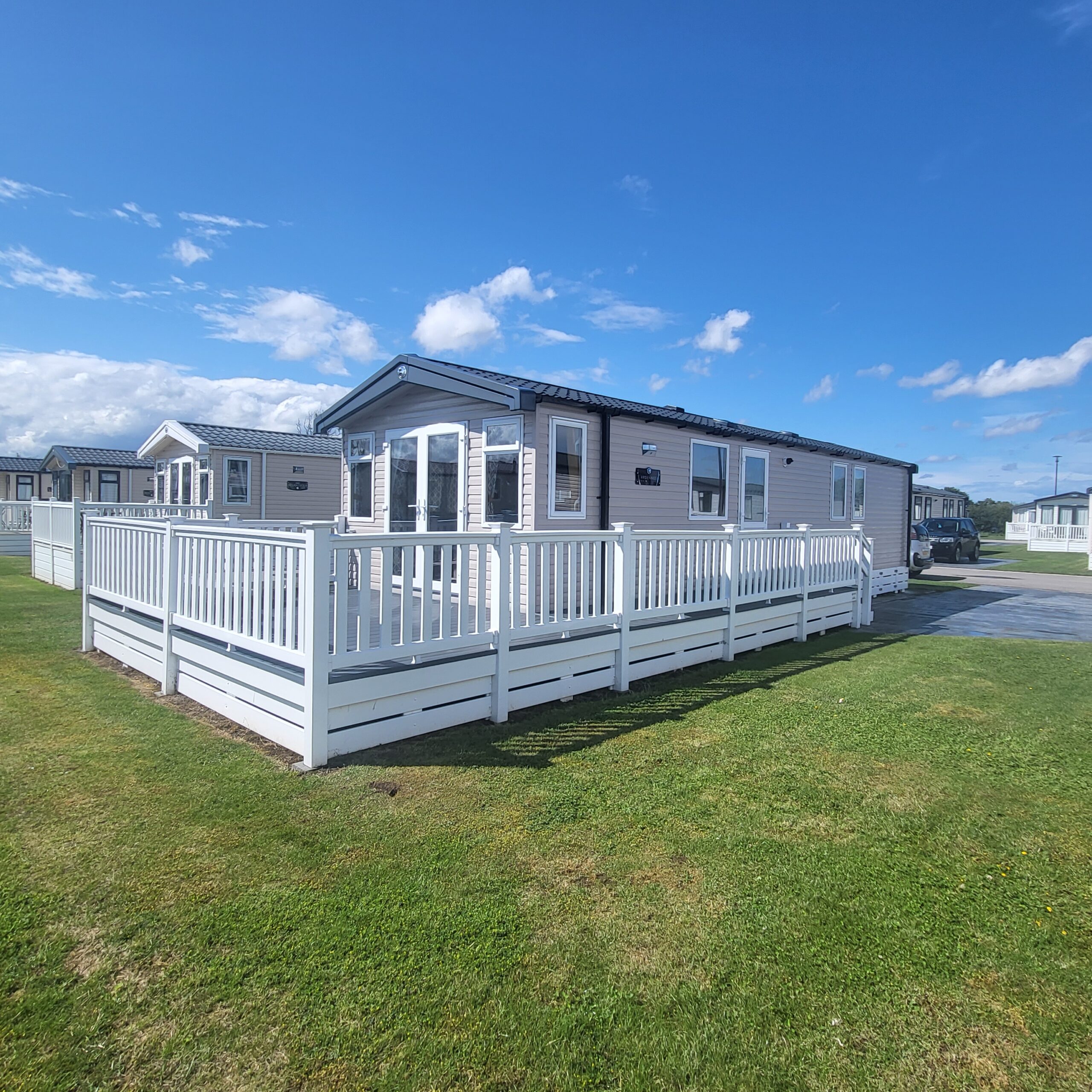Caravan for Rent Cedarwood CW46 | Flamingo Land